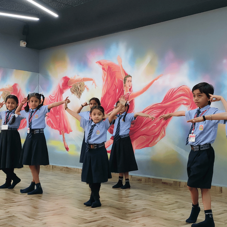 Best School in Surat | L. P. Savani Group of Schools | Surat